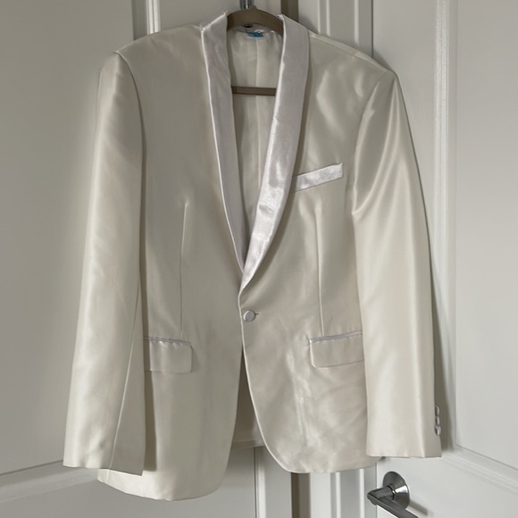 Suits & Blazers | Ivory Tux Jacket | Poshmark